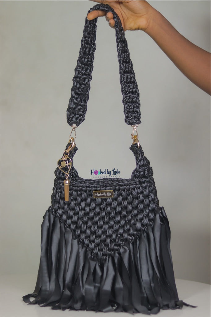 'Chauntel' boho bag in Black – Hooked by Lade